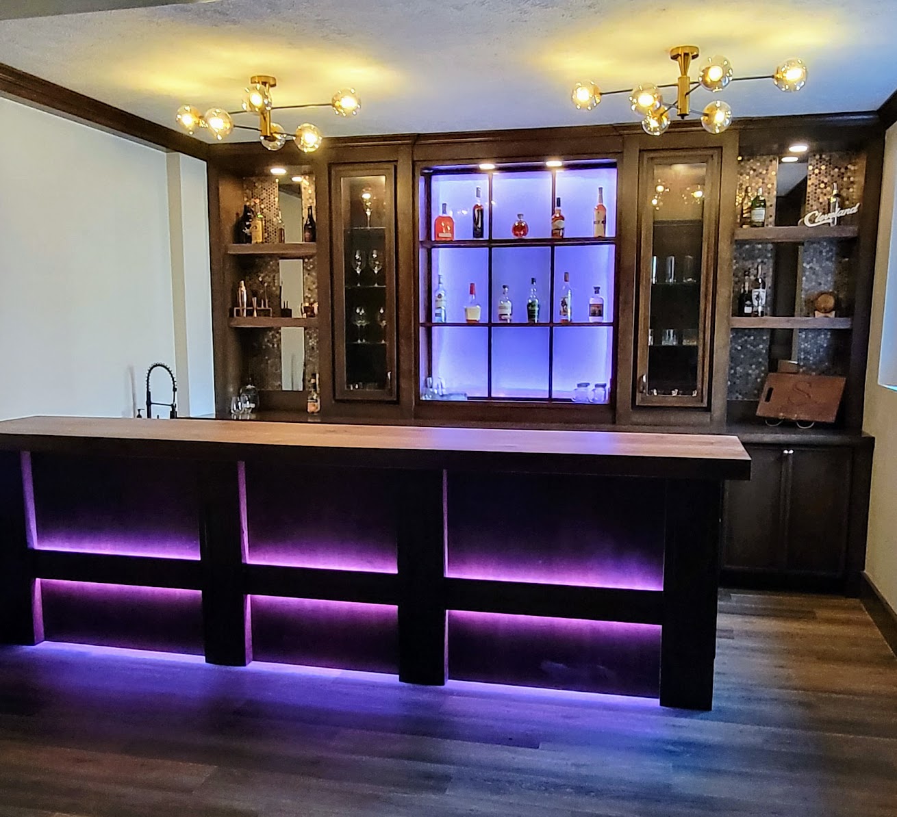 Custom Bar Photos – TheBarMaker