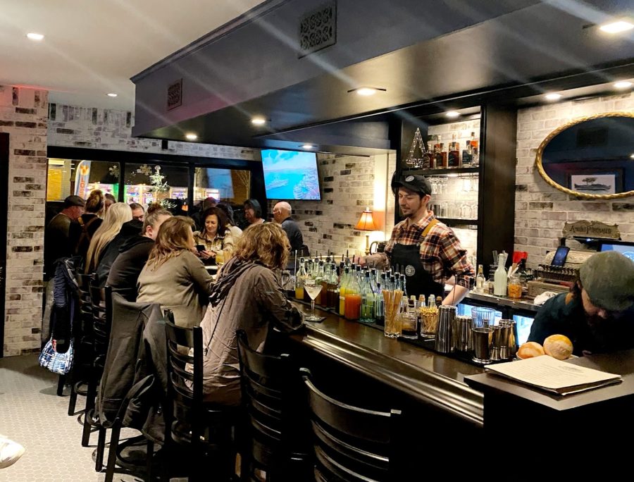 Custom Bar Photos: Unique Designs for Your Space - The Bar Maker